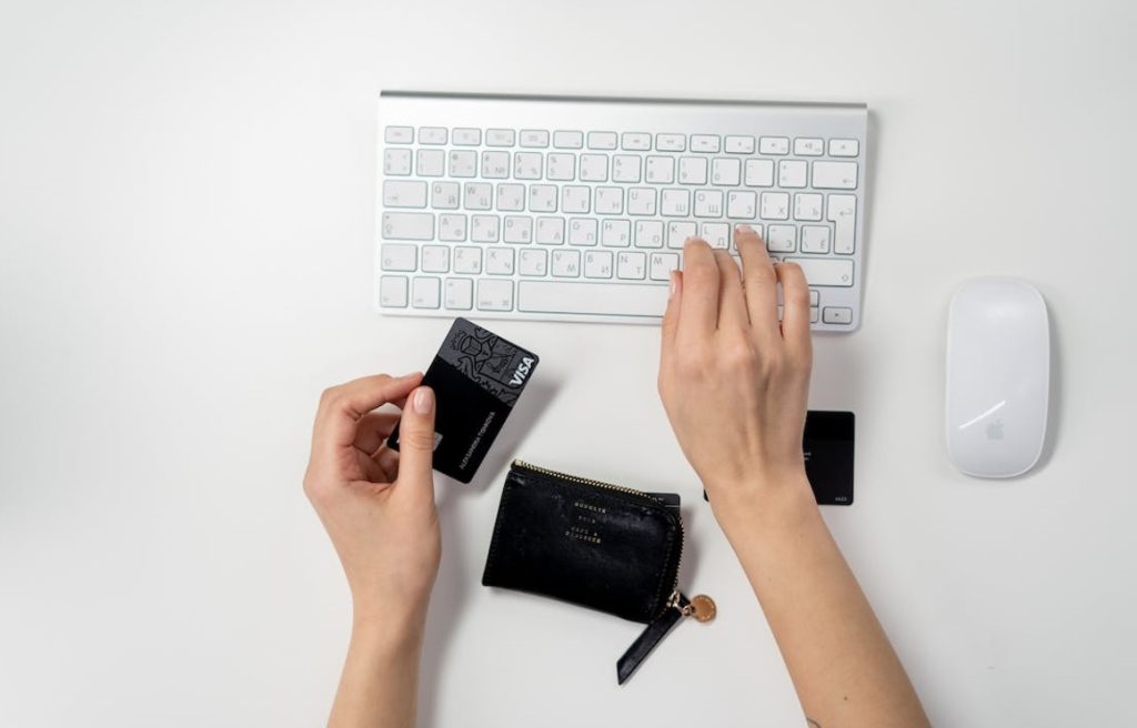 What Is a Virtual Wallet, and How to Protect It? - The World Financial ...