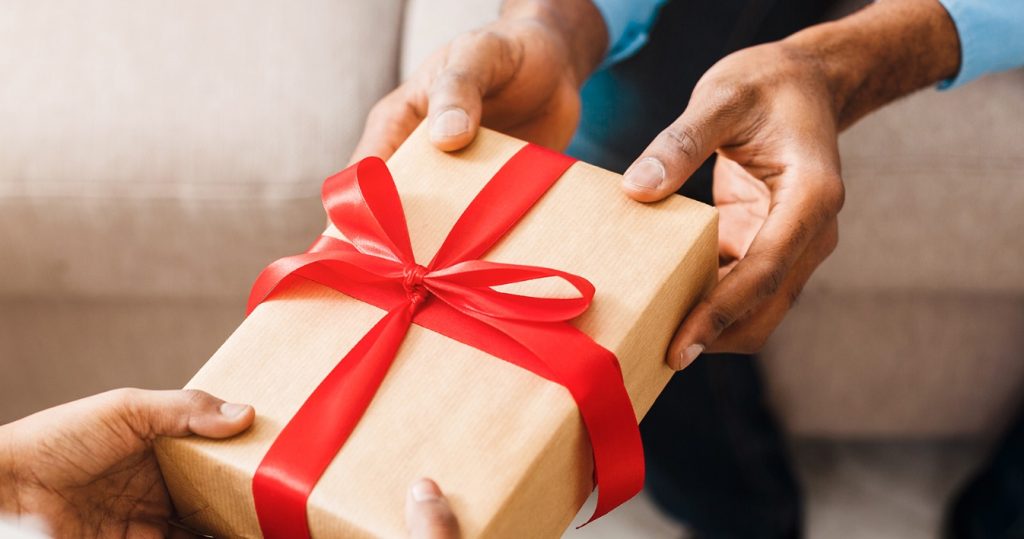 David Bolno Spotlight: Discovering the Importance in Giving - The World ...