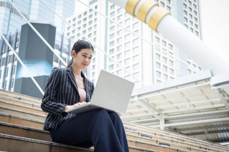 A Step-by-Step Guide to Securing and Excelling in Your Dream Internship ...